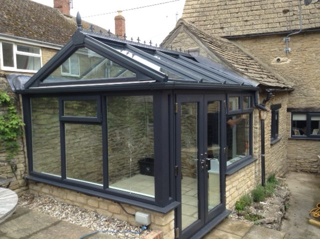 Conservatory styles for any home - Framexpress